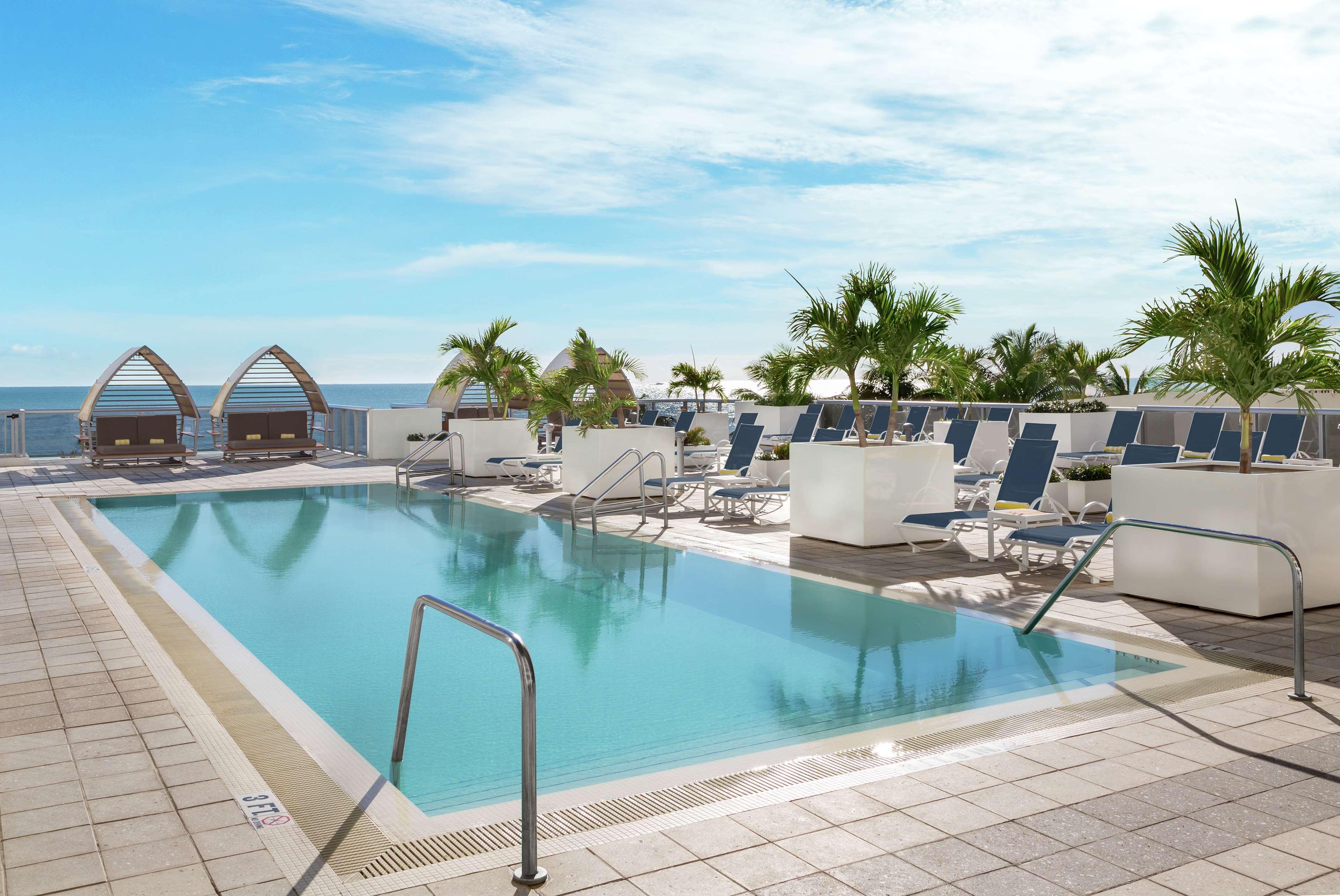 HILTON CABANA MIAMI BEACH RESORT